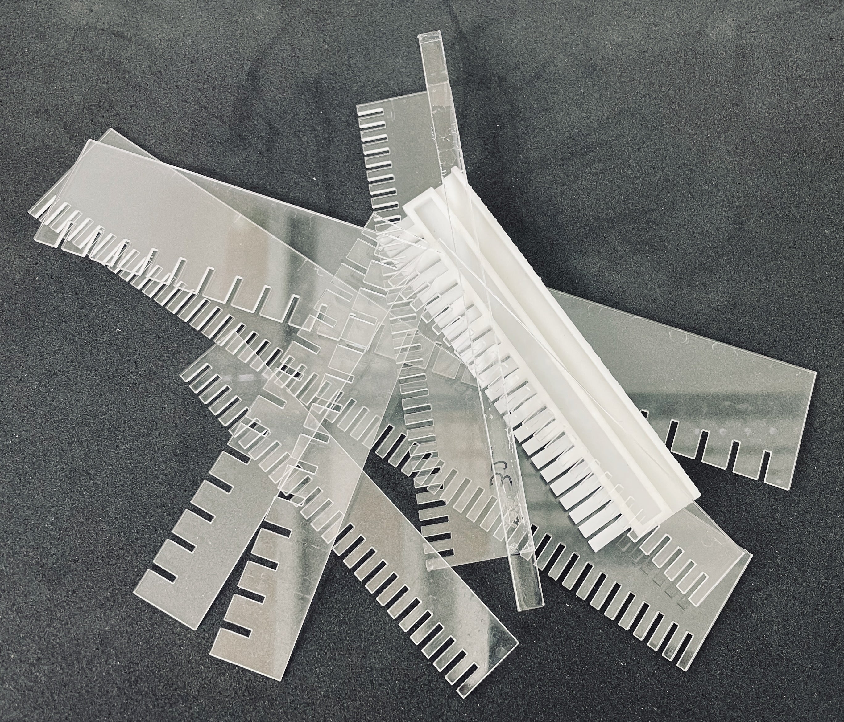 Custom Gel Combs For Gel Electrophoresis – The Custom-Lab Institute