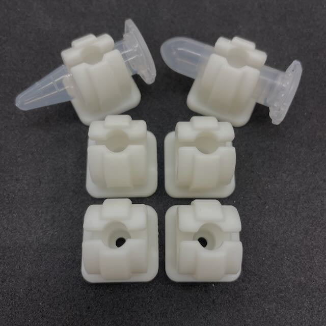Additional clips for the Vortex adapter (6) – The Custom-Lab Institute
